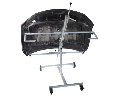 These paint stands are highly effective for car repairing workshop.
